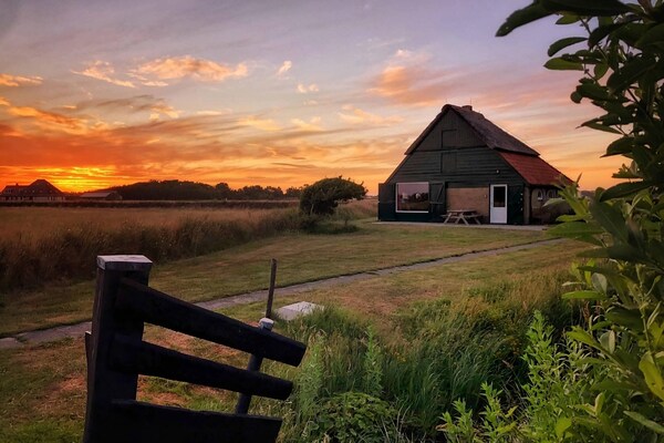 Original Sheepfold With Panoramic Views - De Koog