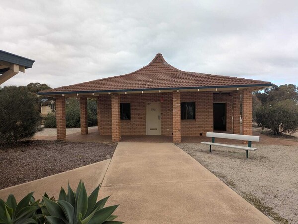 Wongan Hills Caravan Park - Western Australia