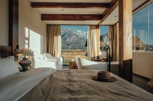 Quarto casal luxo | Wi-Fi de cortesia