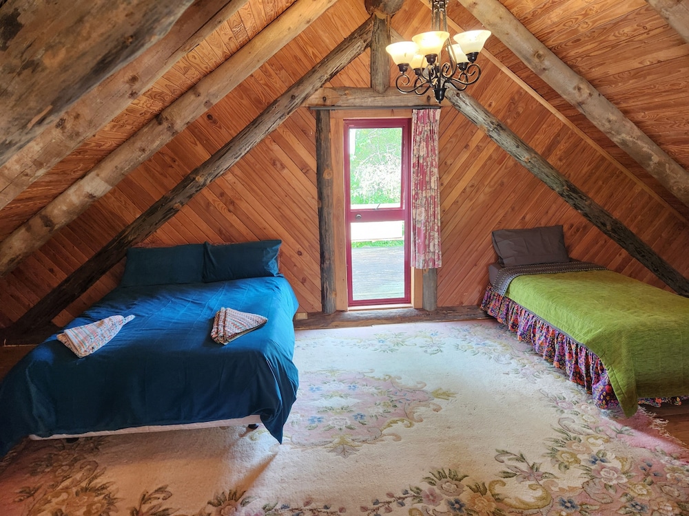 Golden Bay Log Cabin - Rangihaeata | Vrbo
