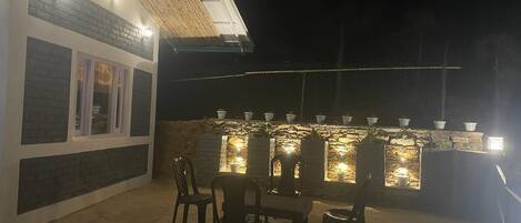 Quarto quádruplo família, vista para o vale | Terraço/pátio