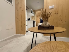 Cabana de Madeira Deluxe, varanda, vista para o mar | Cozinha privada | Minifrigorífico, um micro-ondas, uma máquina de café expresso