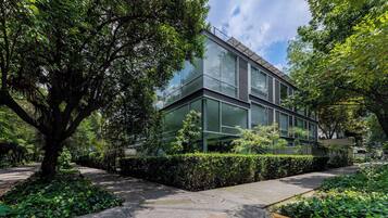 Fachada da propriedade