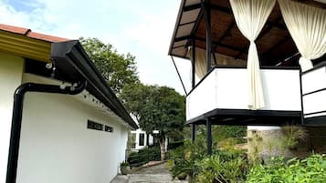Tratamentos corporais, aromaterapia, massagens de pedras quentes