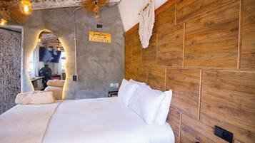 Quarto casal luxo | Wi-Fi de cortesia