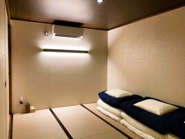 Casa, 2 quartos, para não fumantes, banheira | Wi-Fi de cortesia, roupa de cama