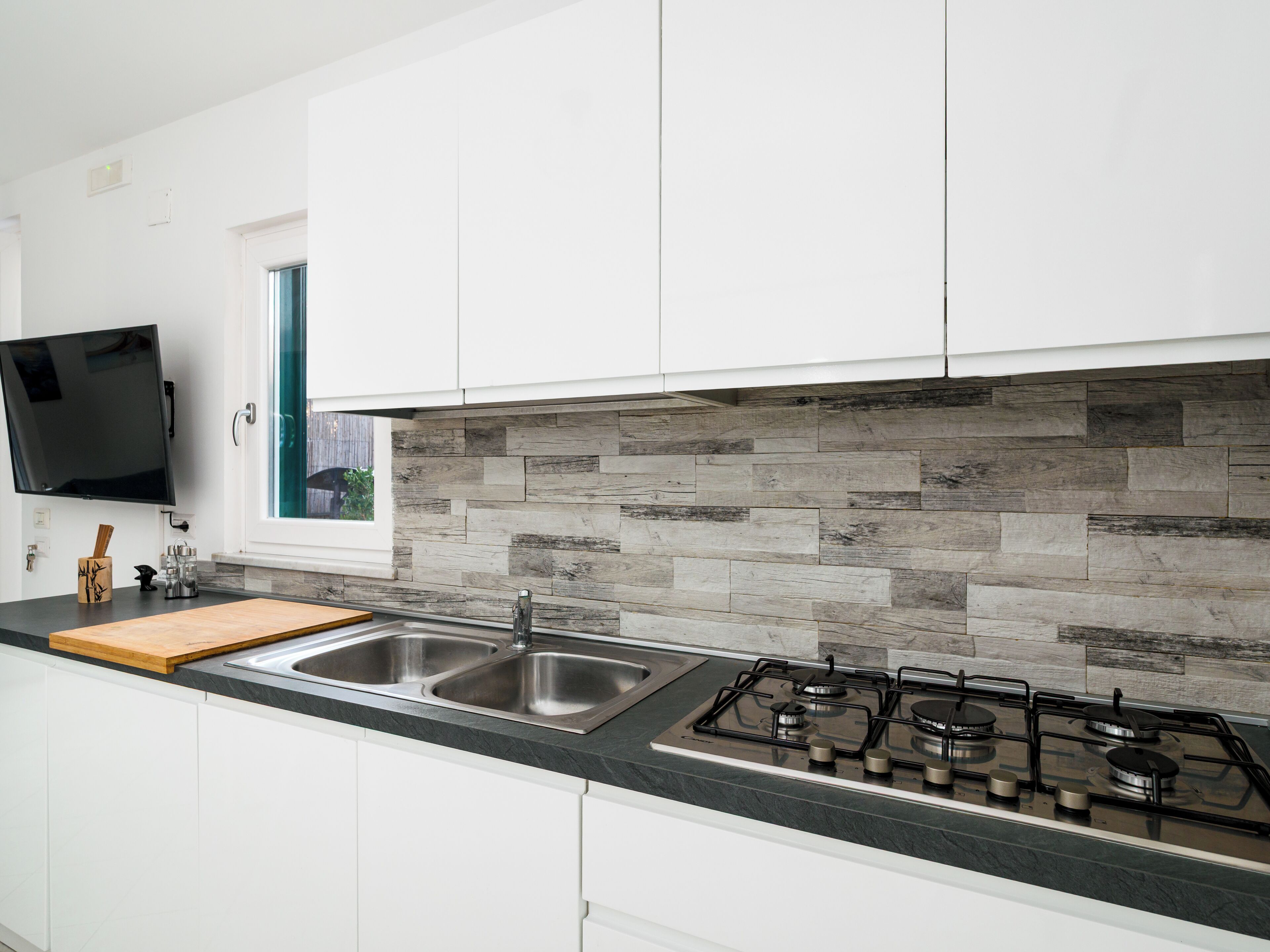 Casa urbano | Cozinha privada | Geladeira, micro-ondas, fogão, cooktop