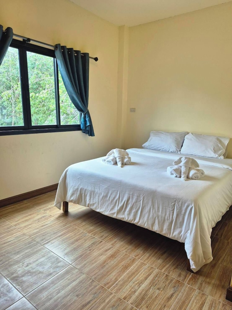 Baan Suan Palm Lanta Long Beach - Krabi