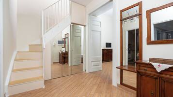 Entrada (vista interior)