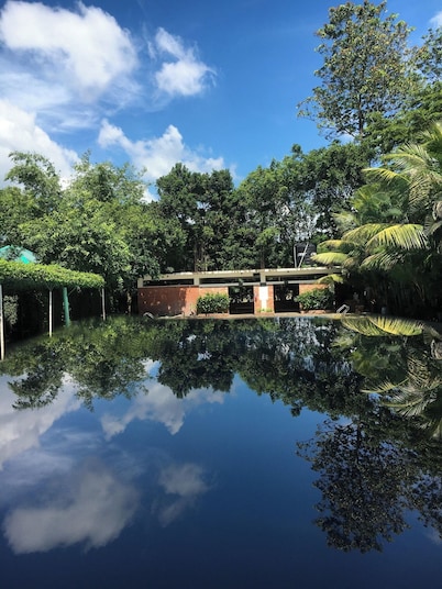 Chuti Aronnobash Resort