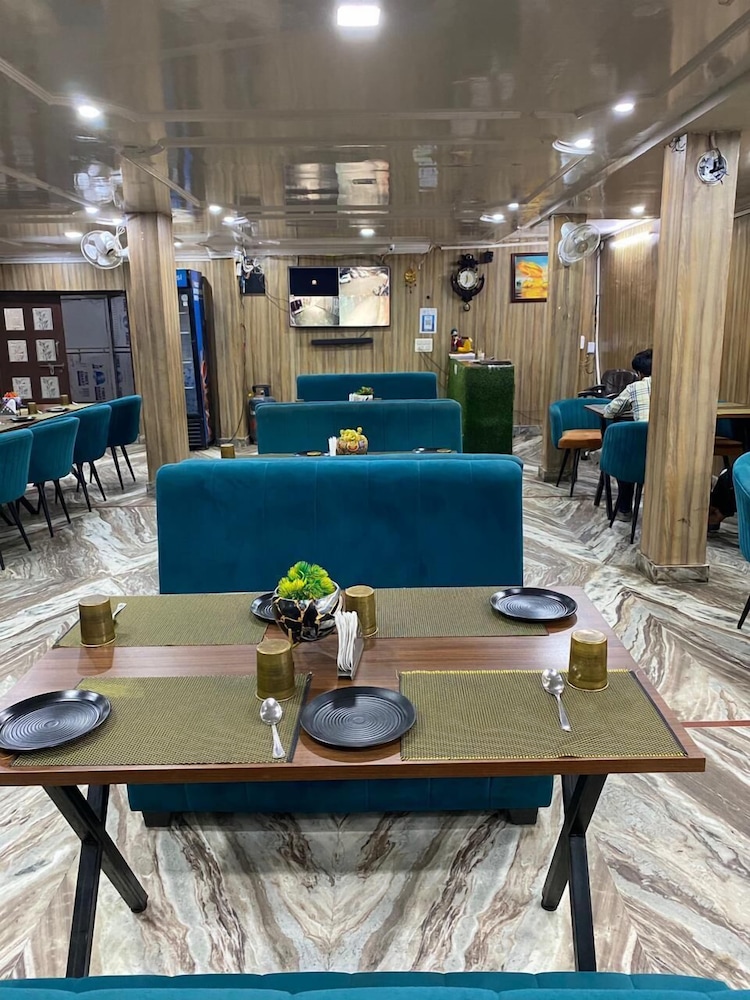 Mansarover Muskan - Agra