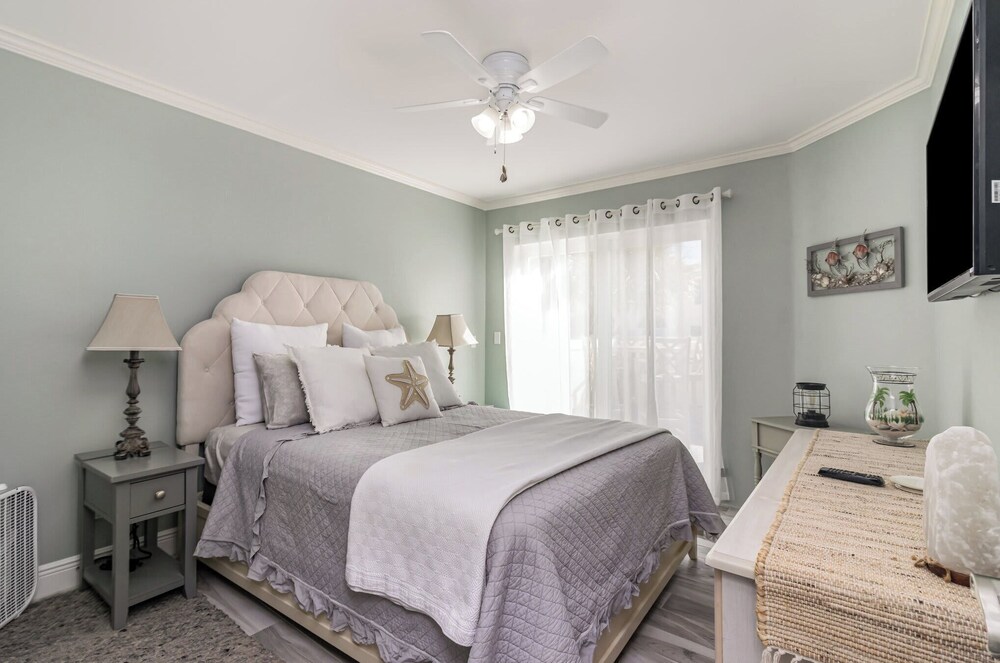 Oceanview, Royal Mansions 1306 Reviews, Deals & Photos 2025 - Stayz