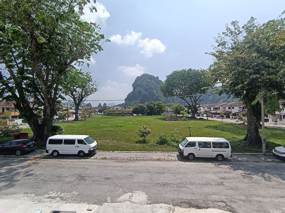 Grey Fantasy Homes Sunwaywaterthemepark - Tambun