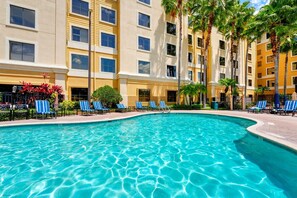 Suite near Epic & Universal, Netflix + Parking Reviews, Deals & Photos ...