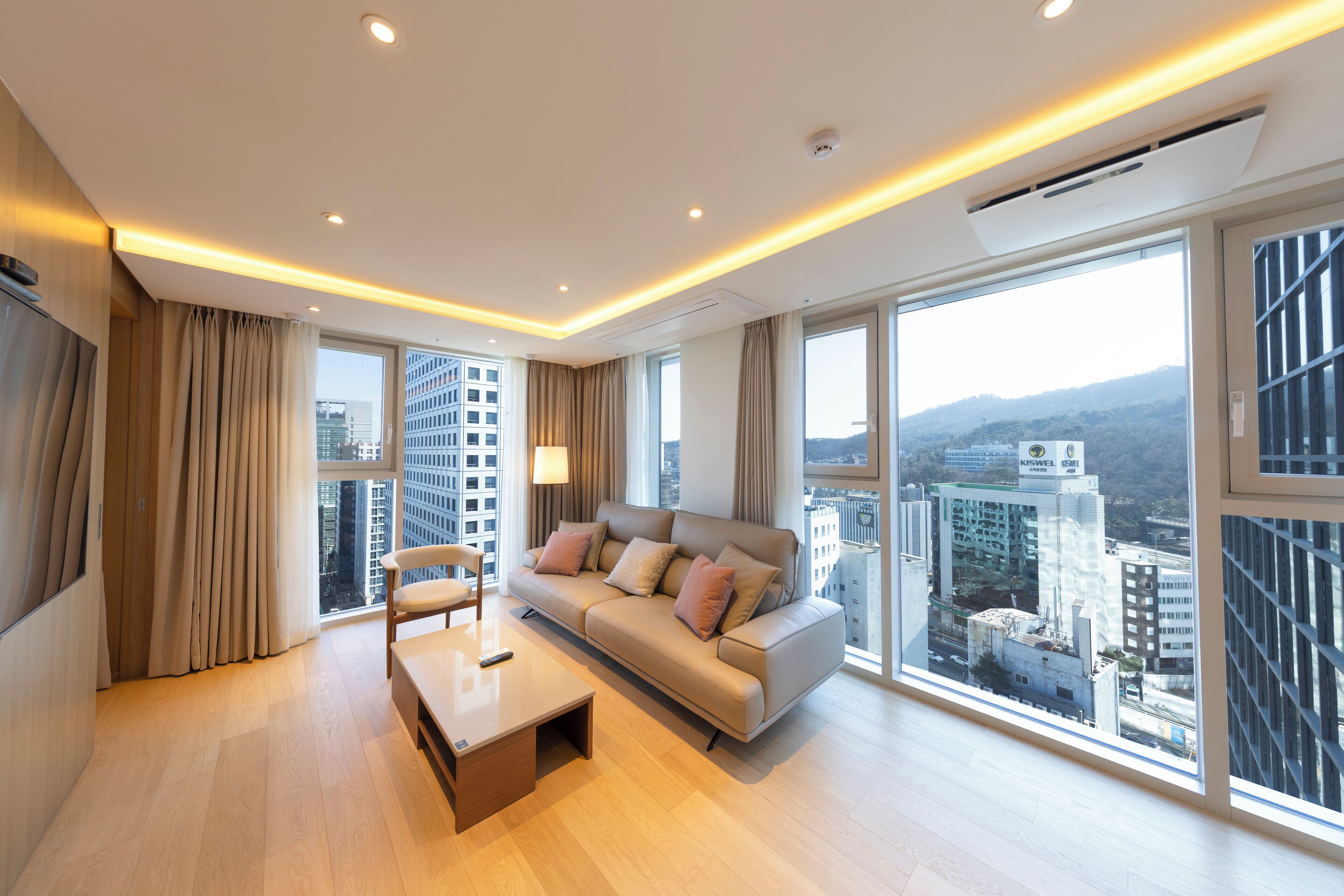 Suíte, vista para a montanha | Cofres nos quartos, Wi-Fi de cortesia