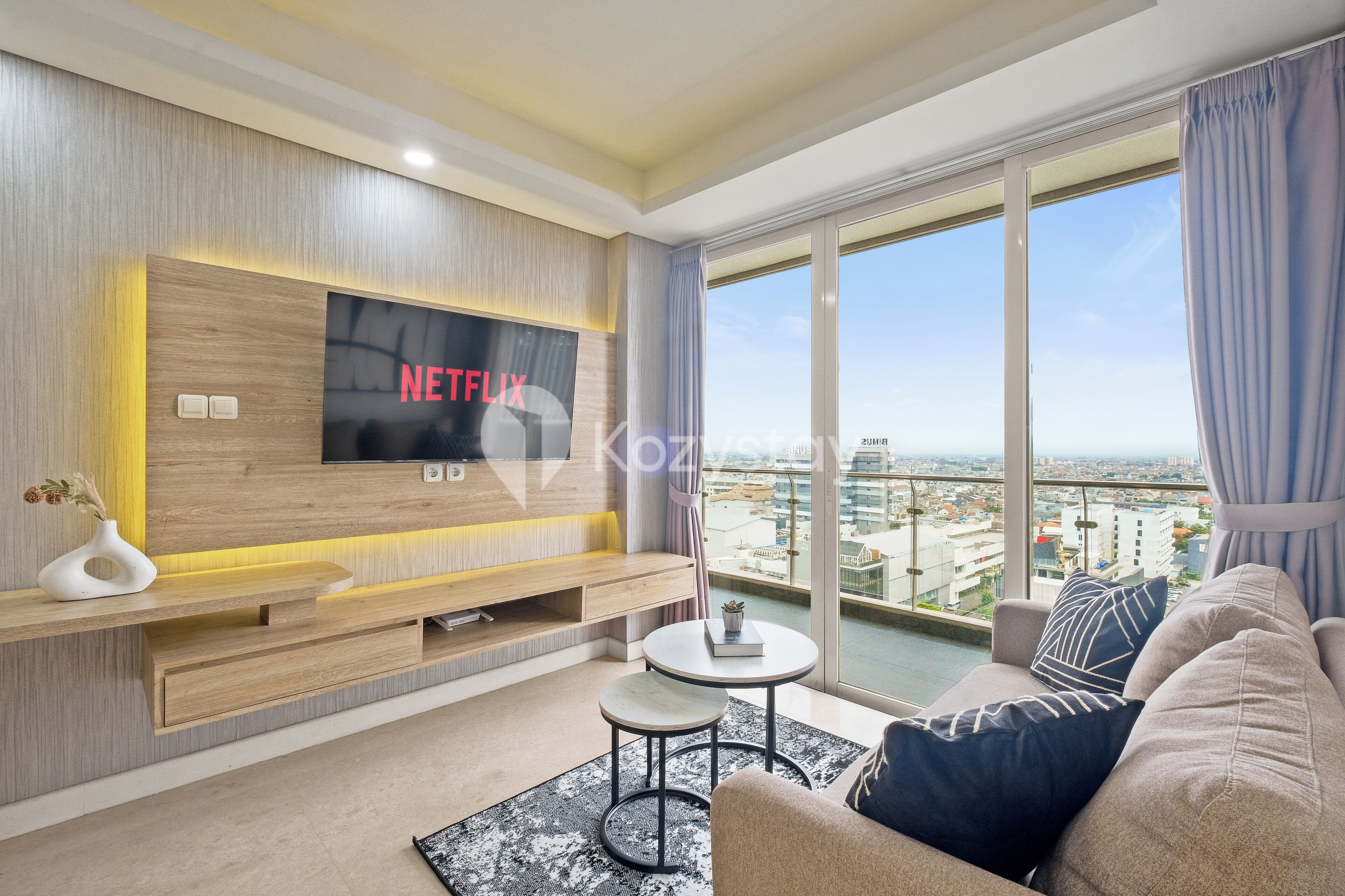 Apartamento, 3 quartos, Vista para a cidade | Sala | Smart TV, Netflix, serviços de streaming 