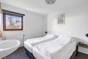 Bangalô | 3 quartos, individualmente mobiliados, roupa de cama