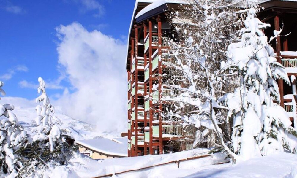 Two-room Apartment for 5 People, Snow Front Reviews, Deals & Photos ...