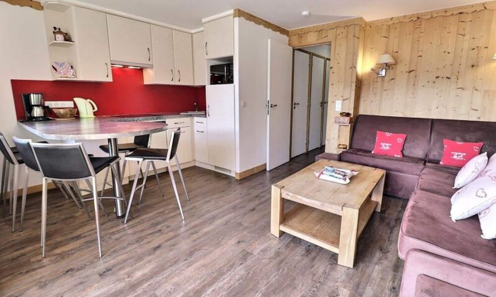 Bright Apartment, Quiet Area, Superb View OF Mont Vallon Reviews, Deals ...
