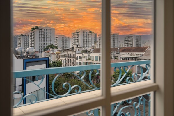 The Elegant Comfort Corner in Central District 7, Ho Chi Minh City ...