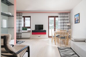 Apartamento, varanda | Sala de estar