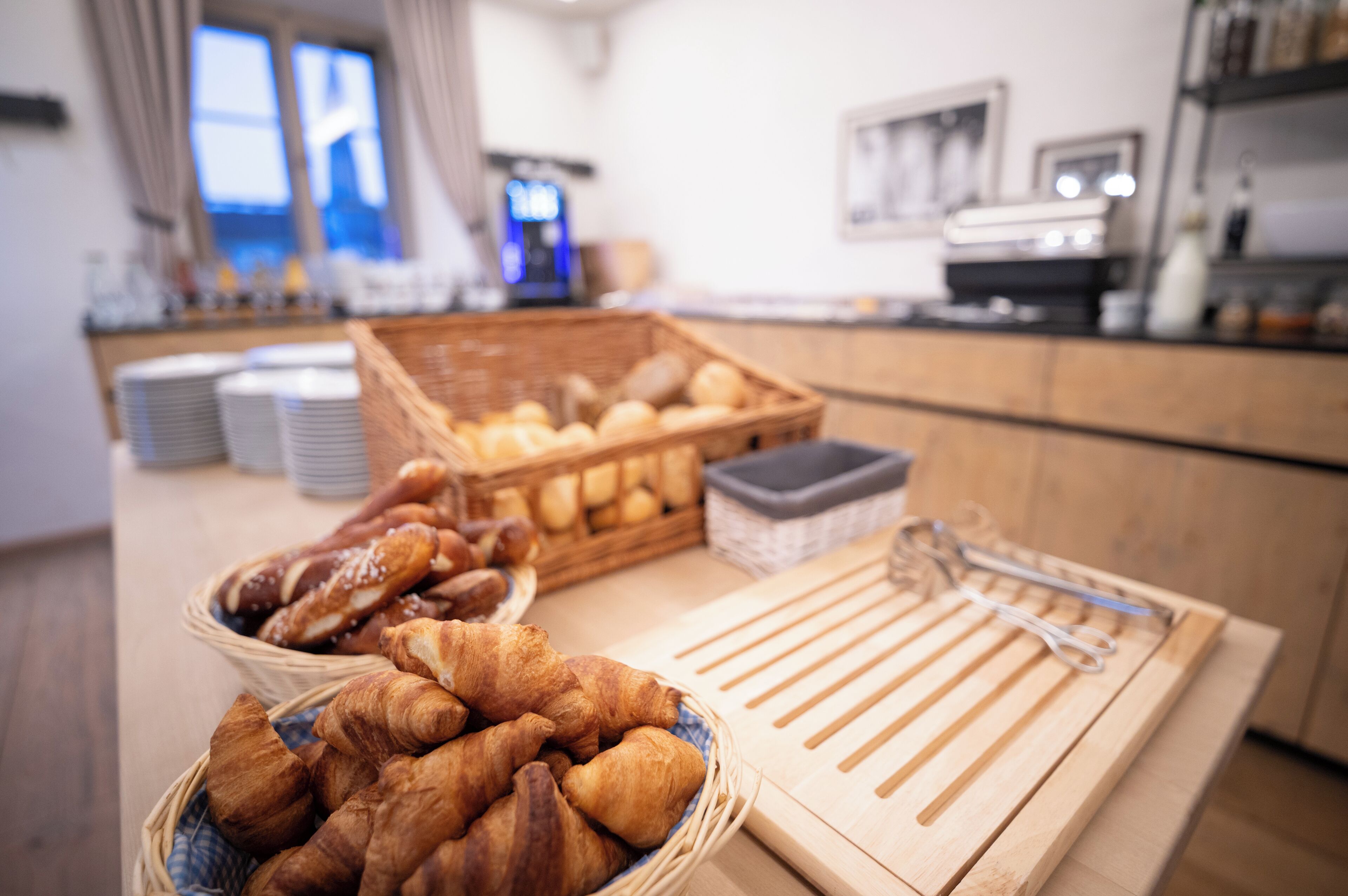 Café da manhã com buffet grátis todos os dias