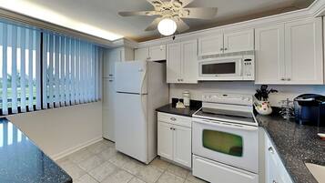 Condo (2 Bedrooms) | Comodidades da propriedade