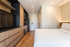 Ferro/tábua de engomar, Wi-fi grátis, roupa de cama fornecida 