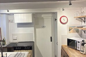 Charming Detached Cornish Stone Cottage with Private Garden & Coastal ...