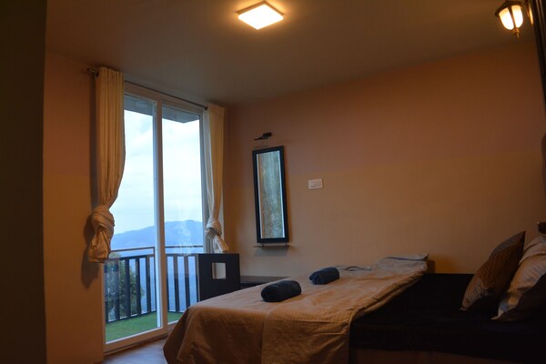 Peak & Pillow - Kodaikanal