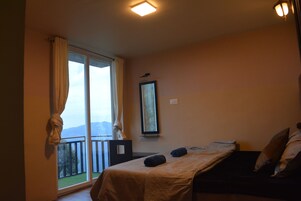 Cortinas/cortinados opacos, Wi-fi grátis 