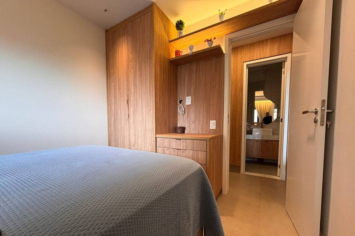 Apartamento | Individualmente decorados, individualmente mobiliados, escrivaninha