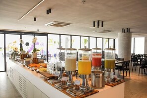 Quarto casal ou duplo luxo | Opções para refeição