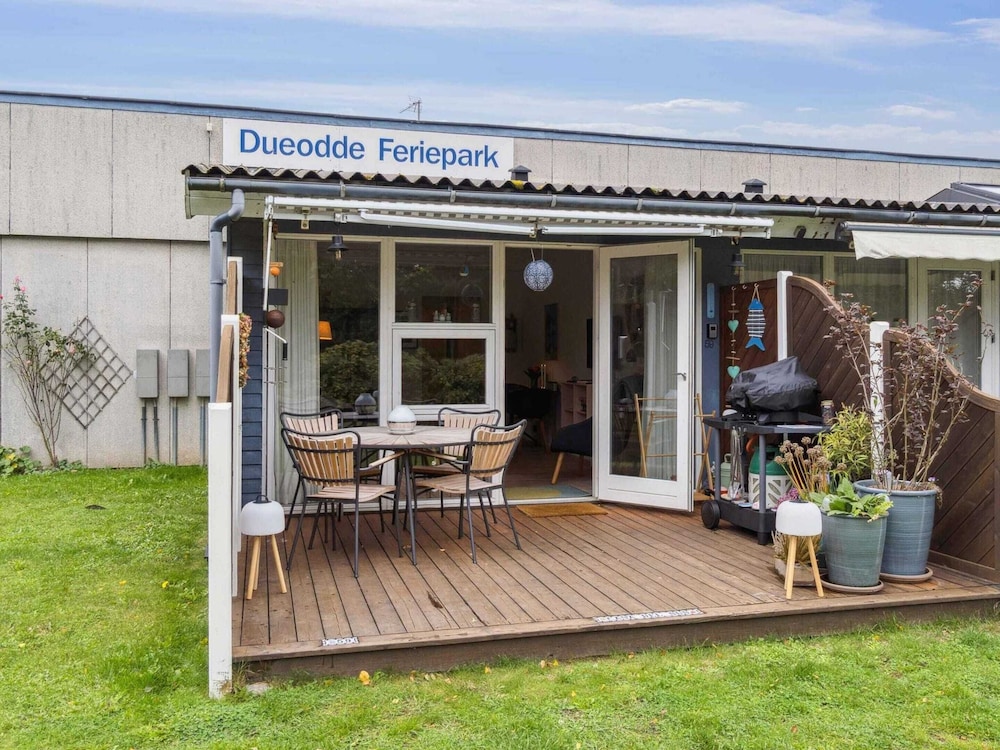 4 Star Holiday Home In Nexo - 보른홀름