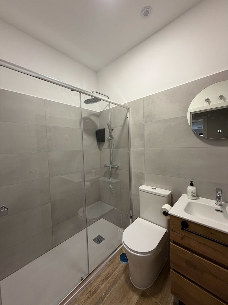 Hostal Alcorcon - 마드리드