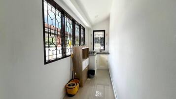 Villa, 2 quartos, acessível, terraço | Interior