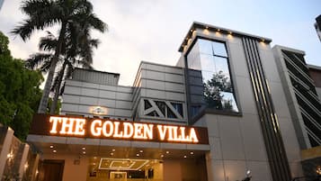 Fachada da propriedade