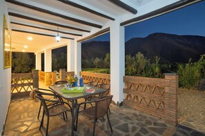 Casa Pura - Three Bedroom Villa, Sleeps 6 Reviews, Deals & Photos 2026 ...