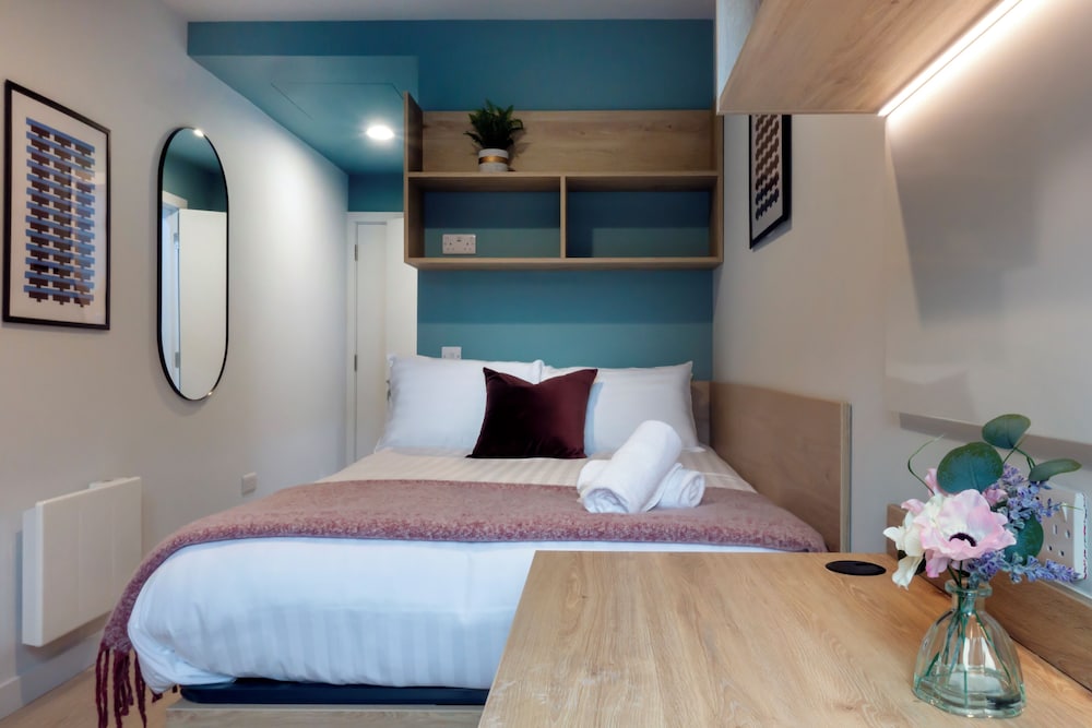 Queen Street Place - Galway