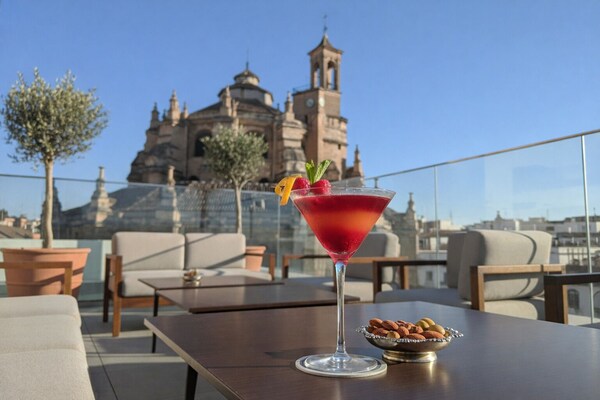 Gran Hotel Claridge Granada - Preferred Hotels & Resorts - Granada