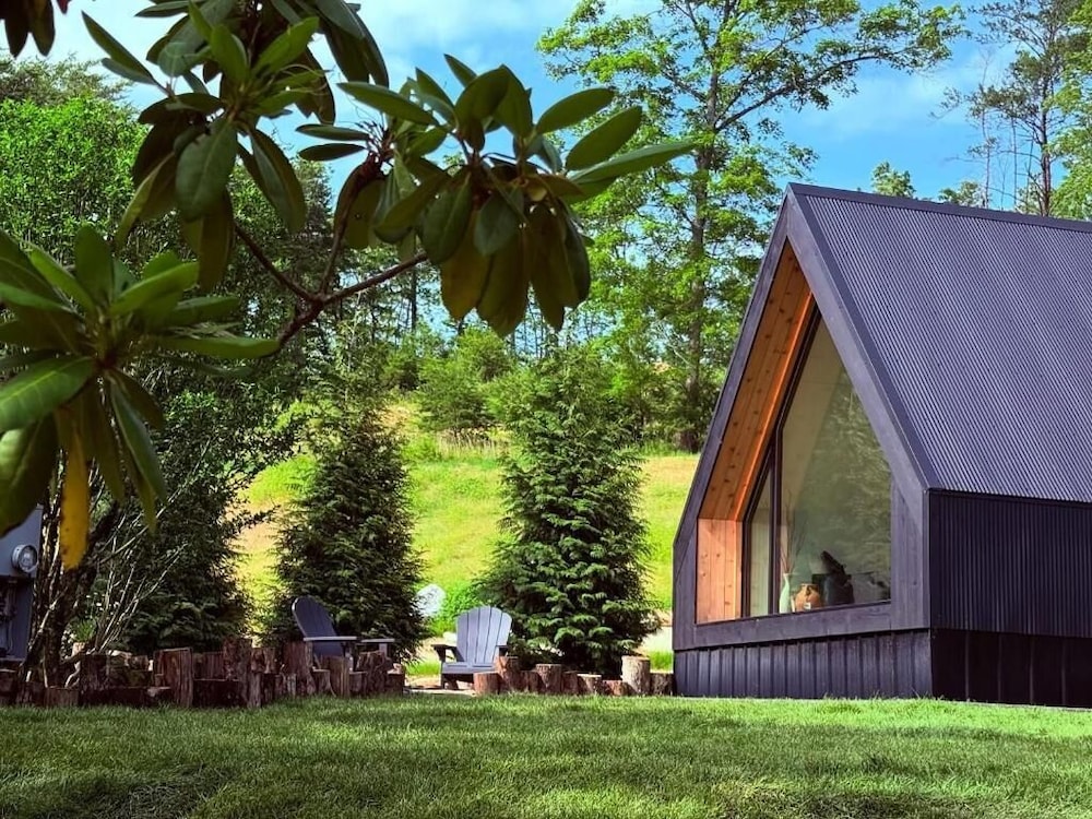 The A-frame Collection - Solace - North Carolina