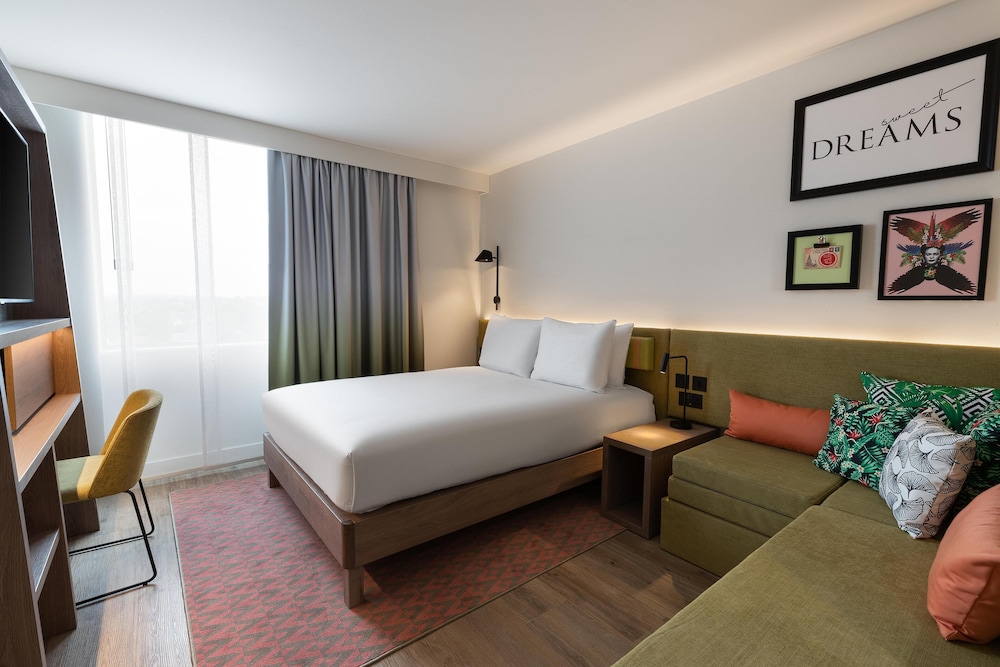 Hampton By Hilton Bordeaux Merignac Airport - Le Haillan