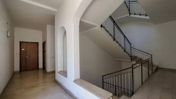 Entrada (vista interior)