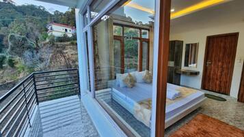 Quarto Superior, varanda, vista para a montanha | Varanda