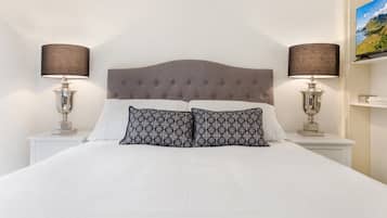 Apartamento | 1 quarto, espaço de trabalho para notebook