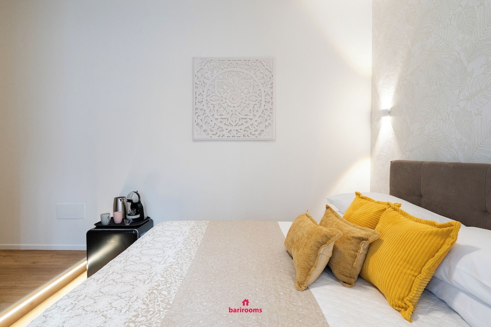 Barirooms - District 198 - Bari