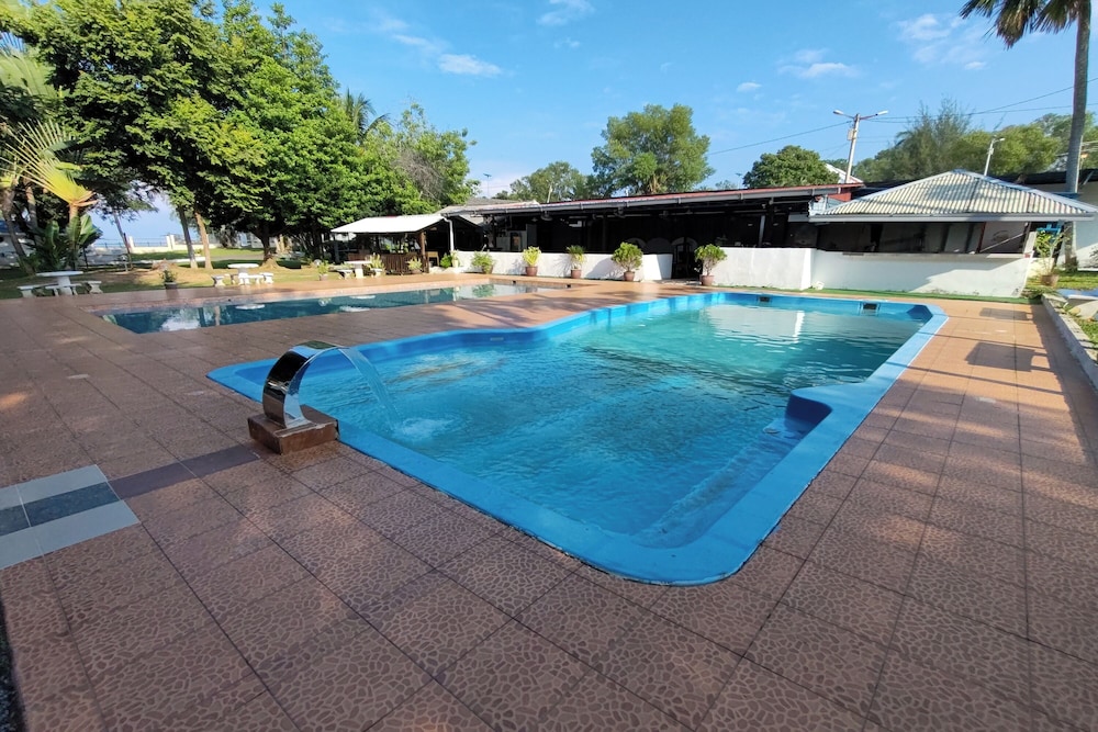 Green Town Hotels And Resorts - Pahang