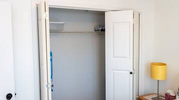 Apartamento, 2 quartos | Interior