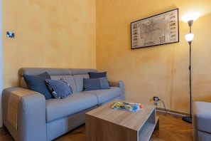 Apartamento Básico, varanda | Sala de estar