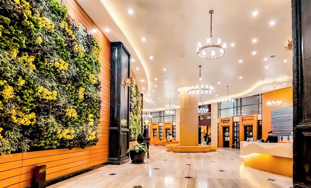 Luxe Makati Staycation w/ Pool, Spa & City Views - Makati | Vrbo
